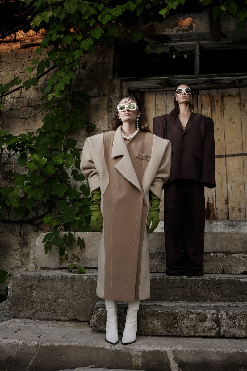 Photo by Alejandro D Lomas, Mircea Netea, Antonia Lestyán, Toma George ...