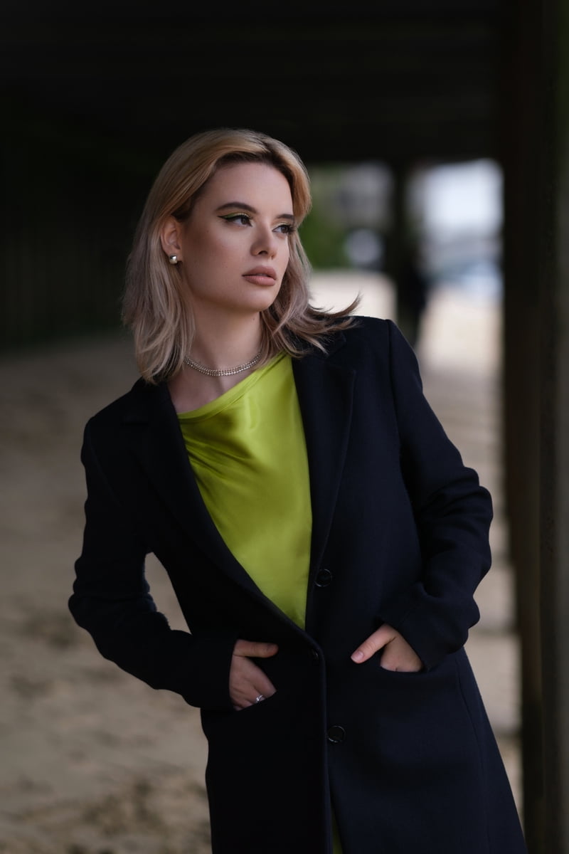 Photo by Paul Todd, Nikol Nikolova, Ksenia Startseva, Maria Quirighetti - Kavyar