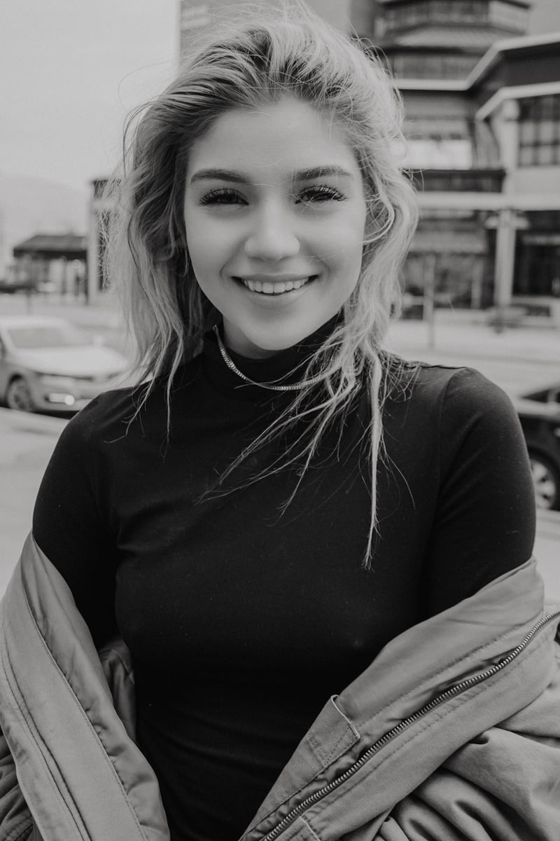 Photo by Erik Cavanagh, Grace Halleck - Kavyar