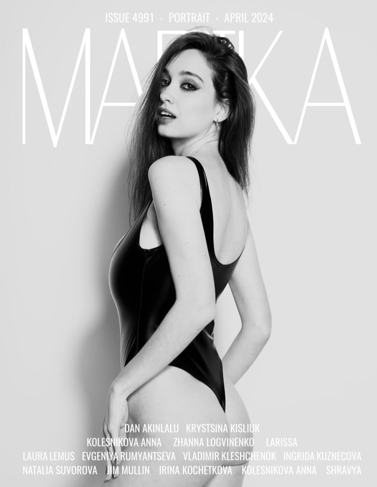 Photo by Dan Akinlalu, Anna Collini - Kavyar