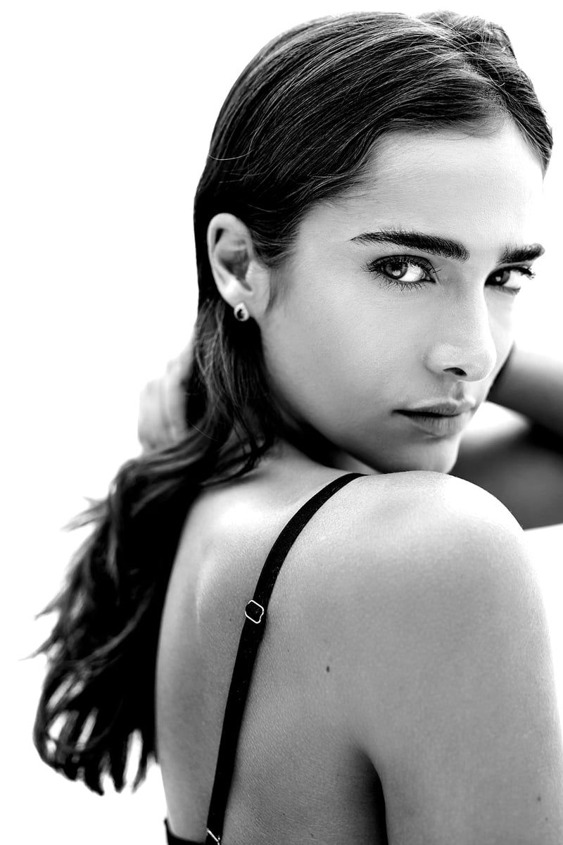 Rebeca Campelo - Kavyar