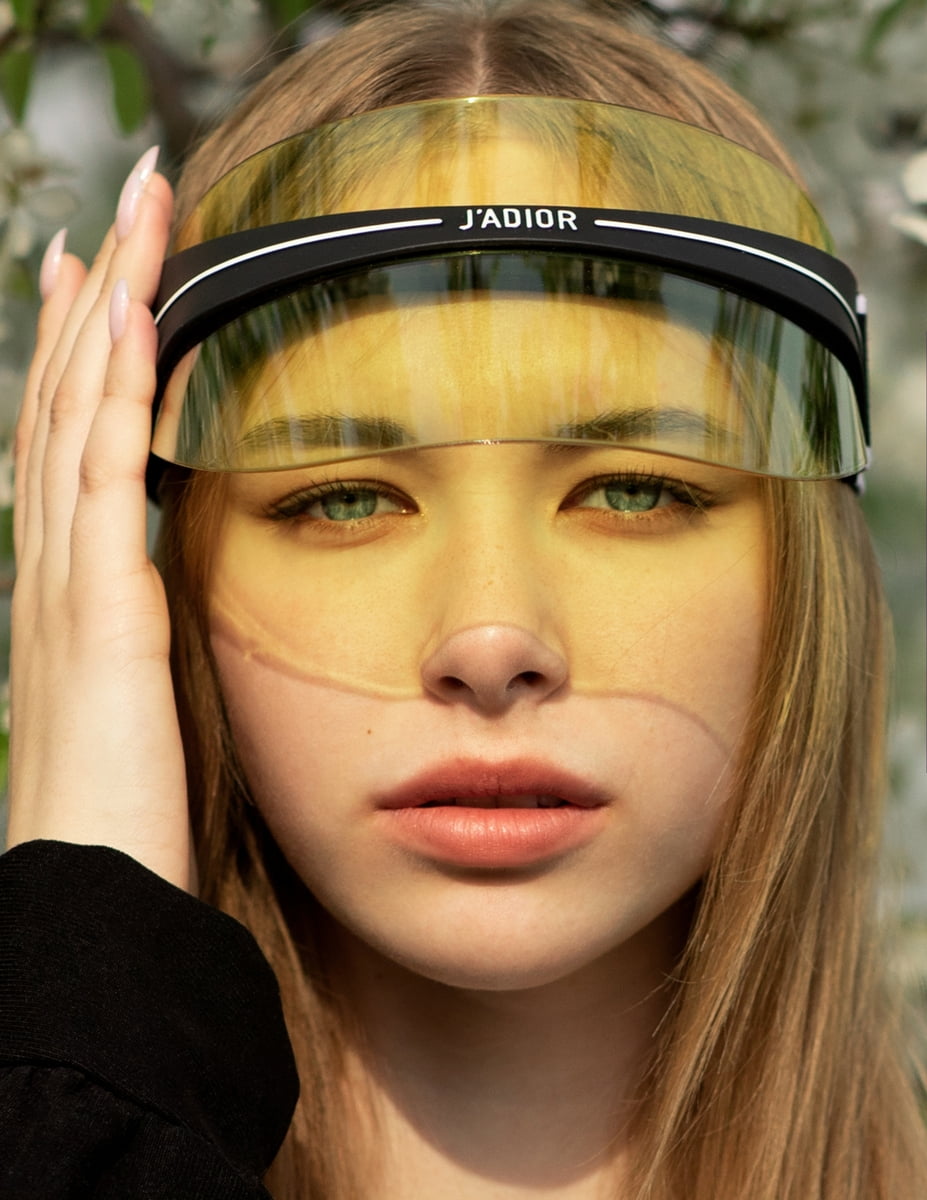 POZA - Accepting submissions on Kavyar