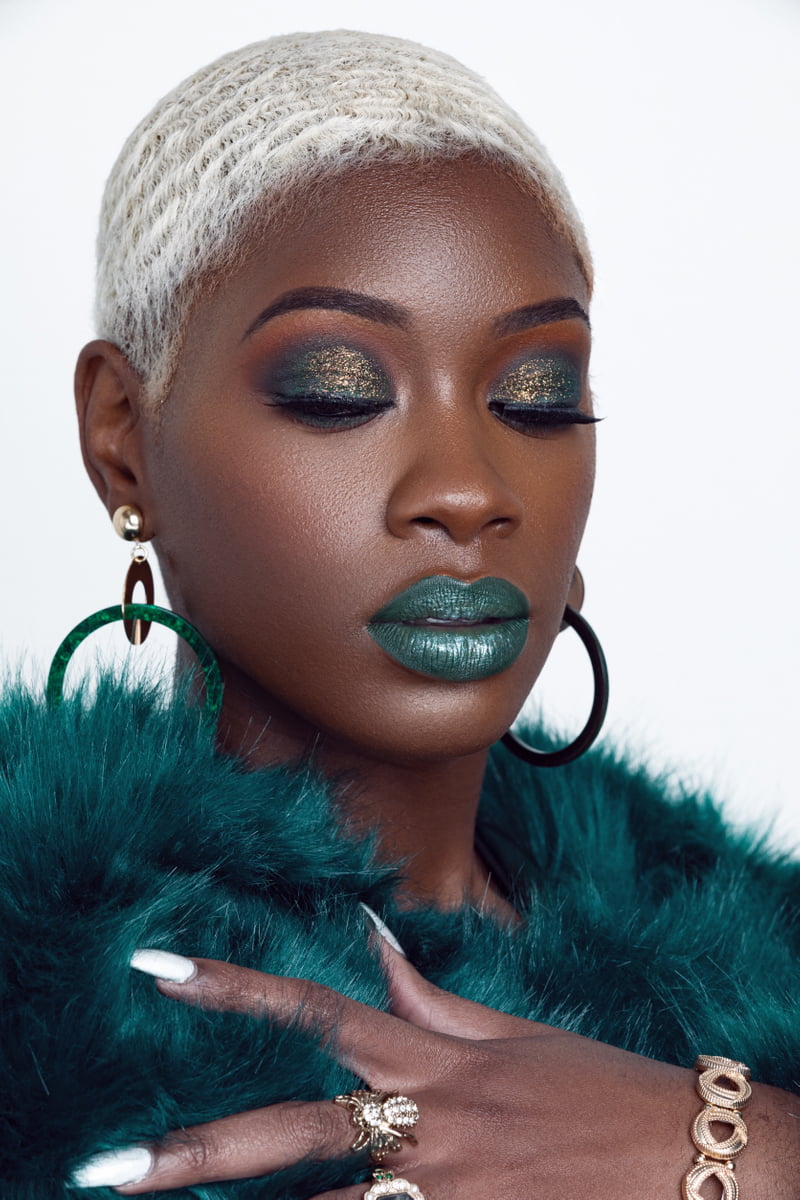 STEVE WHITE FILMS - Kavyar