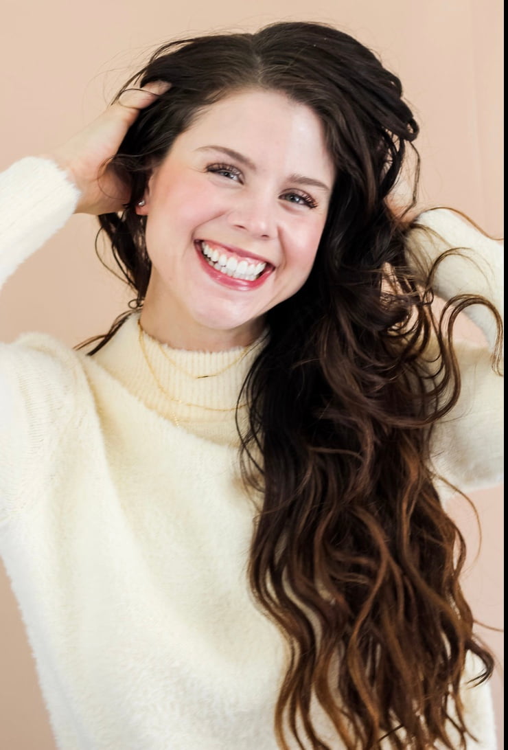 Photo by Dana Hillman, Cydnee Mame - Kavyar