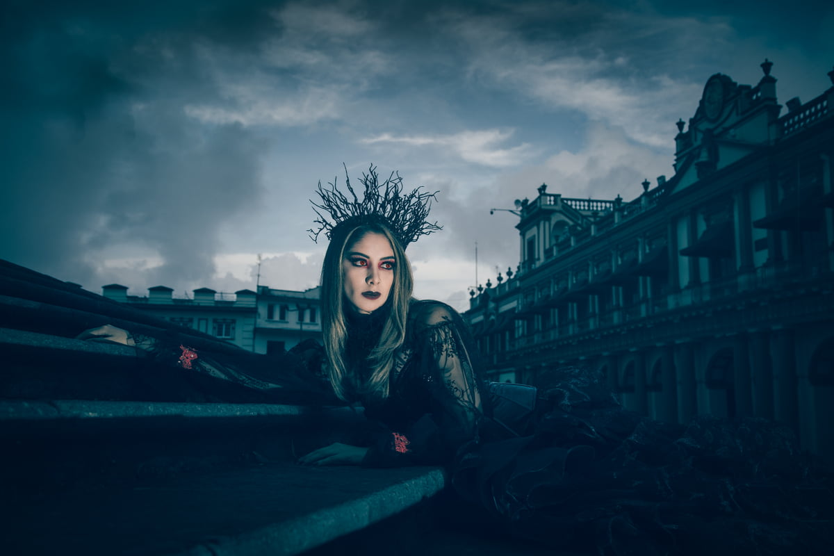 Rebeca Mora - Kavyar