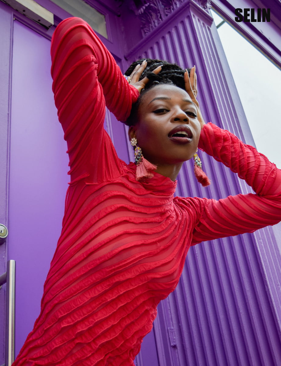 Photo by Kaye Li Taylor , Photographer: Alexis Lebron, Hair: Soleita K ...