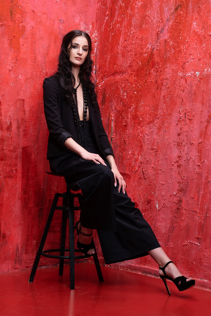 Photo by Pawel Gerula, Klaudia Stępka, Art Inspiracje, Wera Tutaj - Kavyar