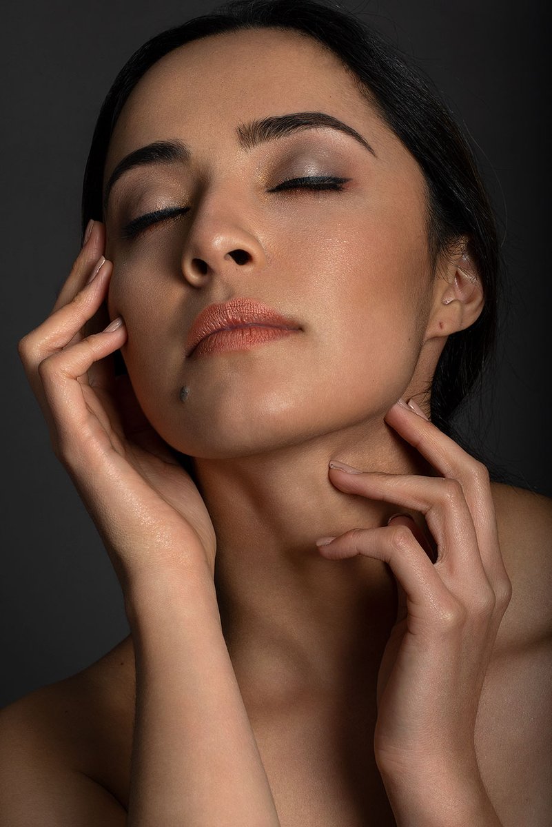 Photo by Alexander Alejo, Modelo Mel Alfonso / Makeup Lizethe Correa ...