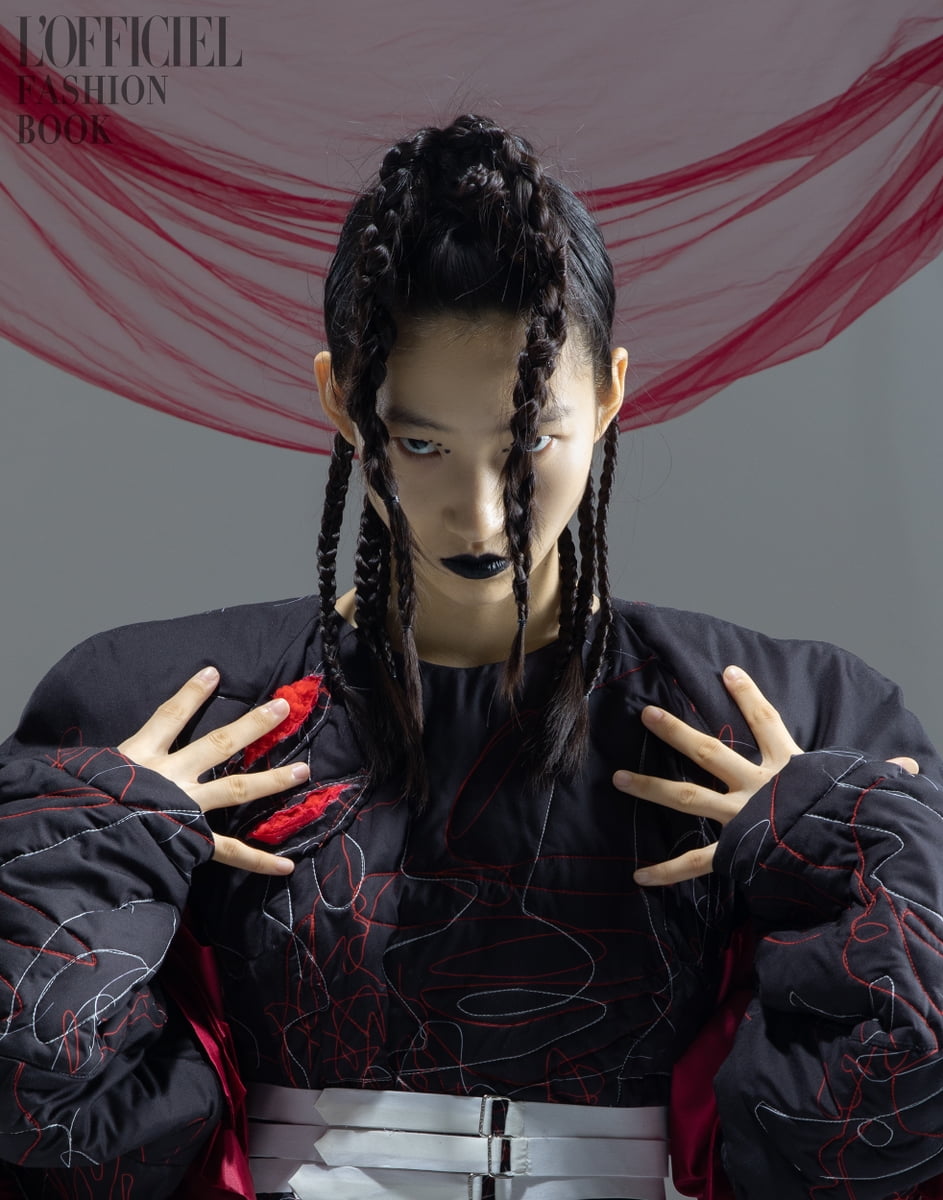 Photo by Yuxian He - Kavyar