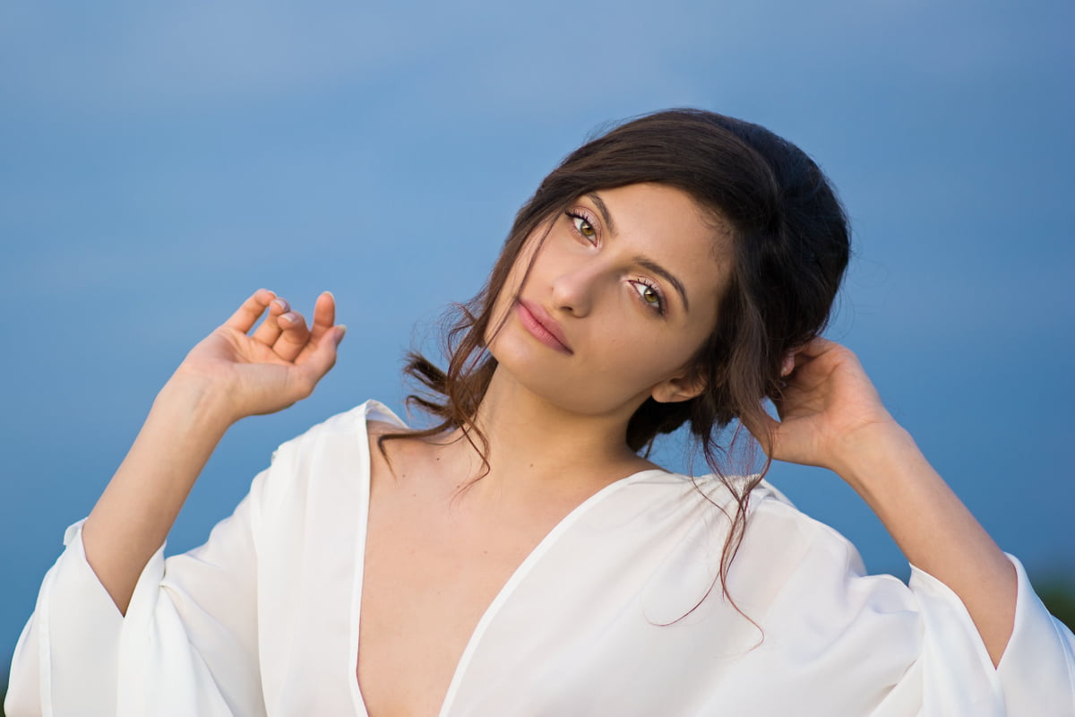 Photo by Makatza, Elizabeth Stanton, Ria Fantastic, Suzy Stockwin - Kavyar