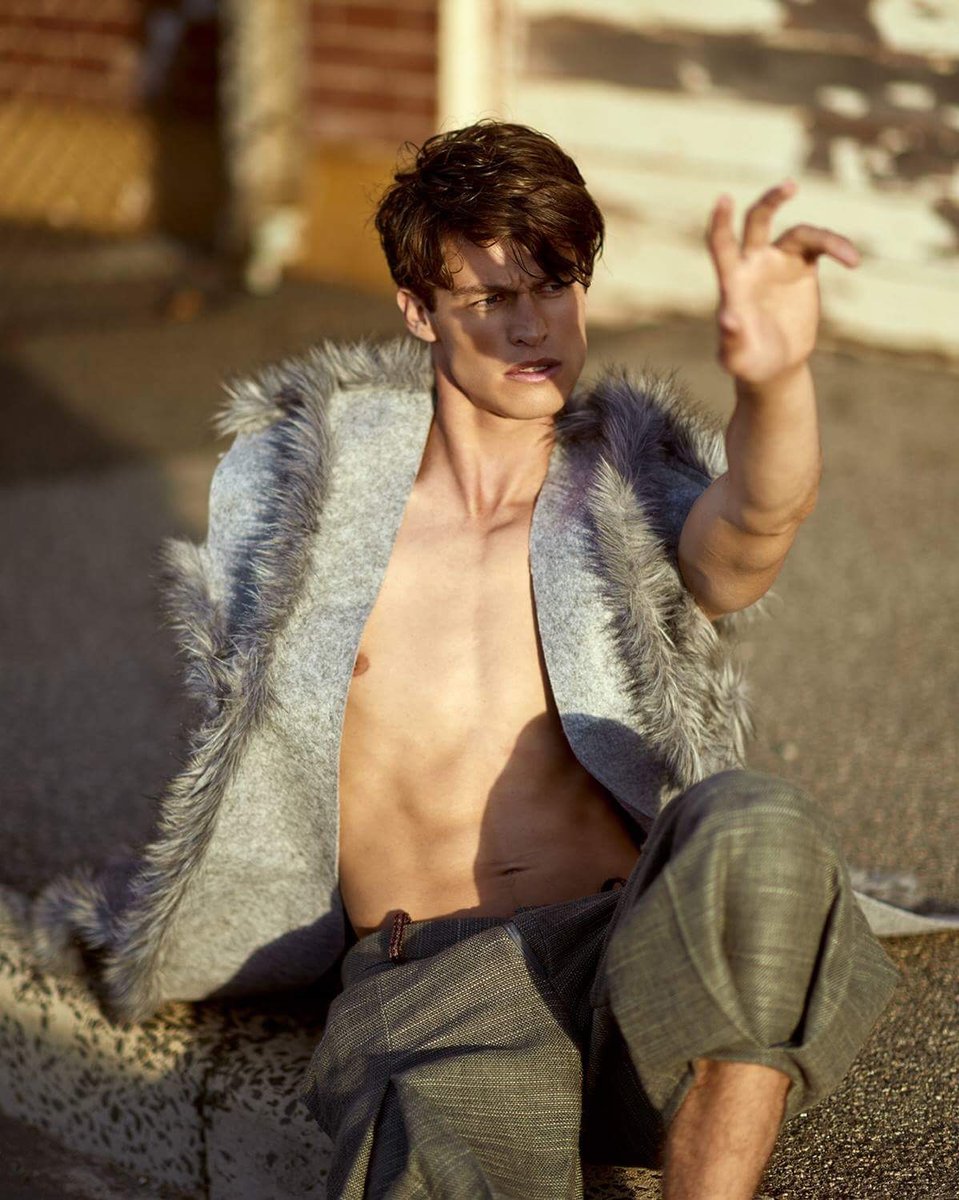 Photo by Andrea Lewin, Derec Ethan, Ryan Boekeman, Vickie Nguyen, Laura ...