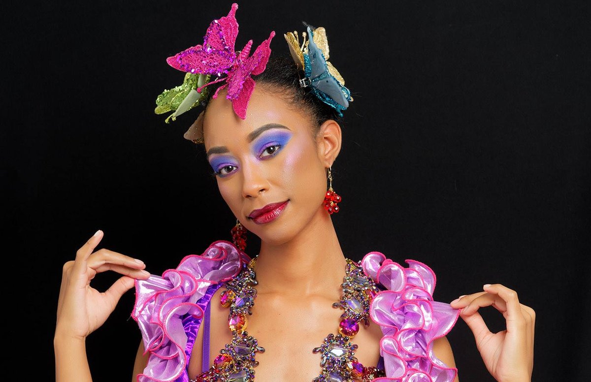 Photo by Elena Pineda, Jessica Resendez, Autumn Rayne - Kavyar