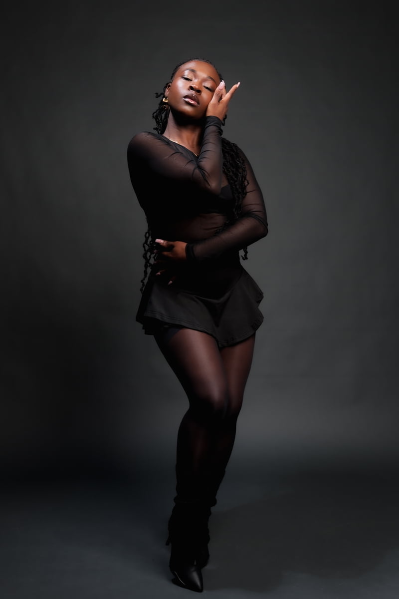 Nicole Nelson - Kavyar