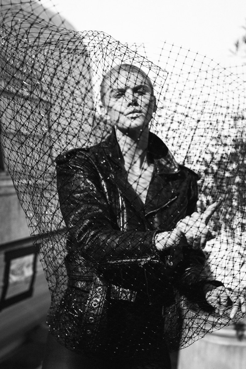 Photo by Dali Ma, Rita Janikyan, Caitlin Spears, Whitney Whitaker - Kavyar