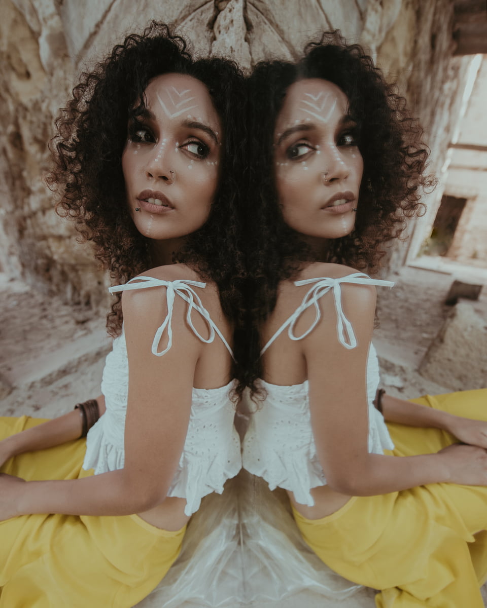 Photo by Salah Elden Mohamed, Sahar Elzoghbi, Menna Hendawy, Rodina Sameh - Kavyar