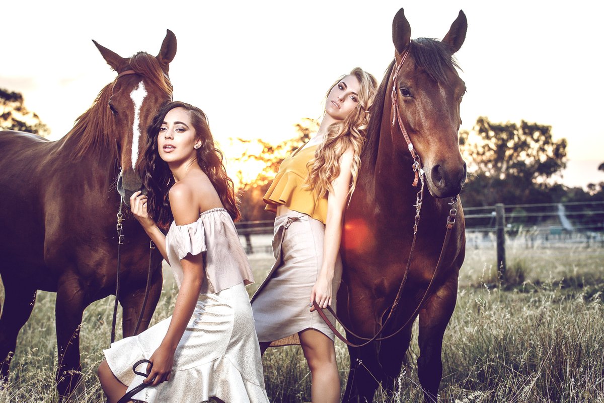 Photo by Ryan Ammon, Jess Halstead, Danica Butler, Jess Woolley, Andrea Lewin - Kavyar