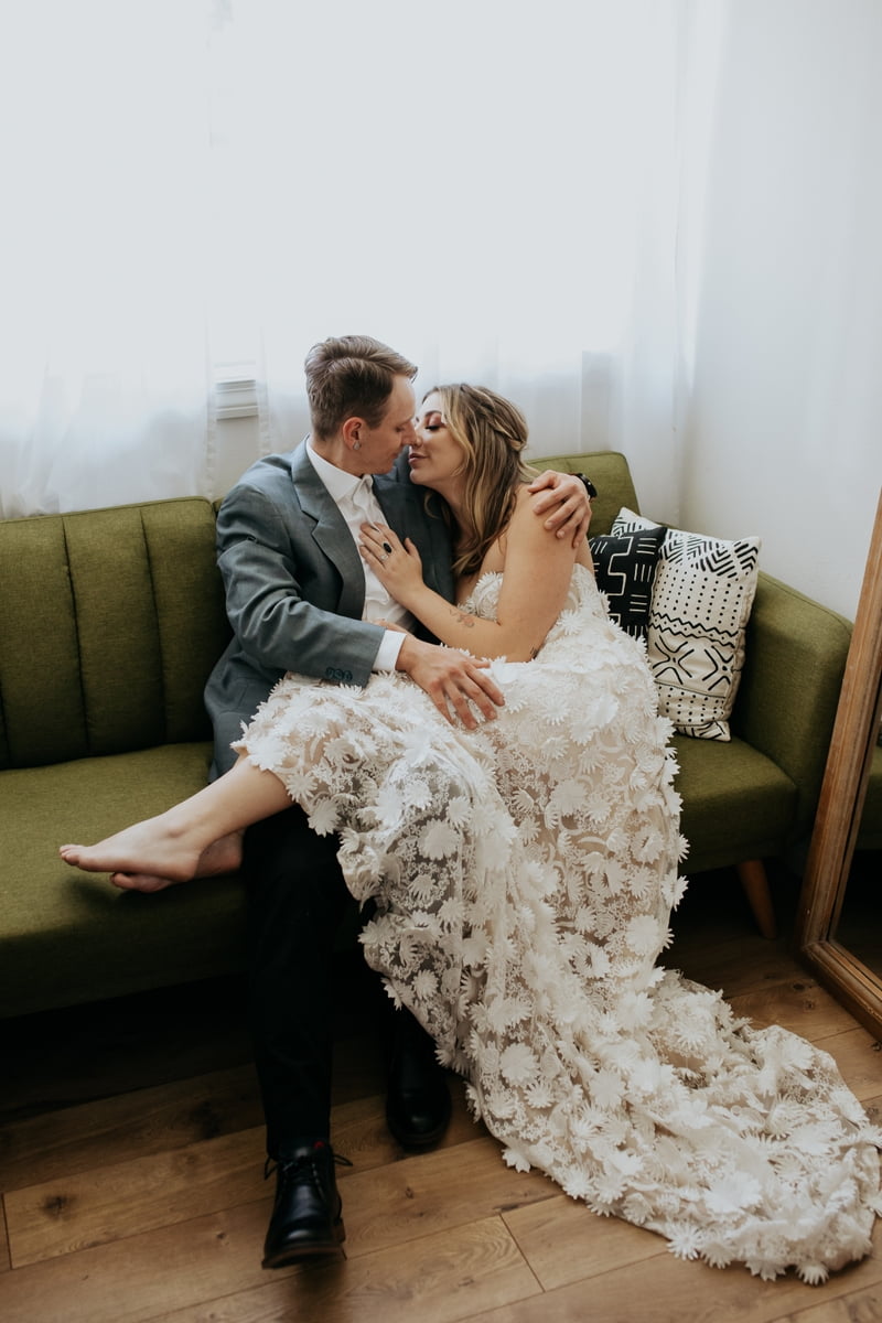 Photo by Olivia Coppock, Hailey Roth, Heirlooms & Co., Lizmakeupartist ...