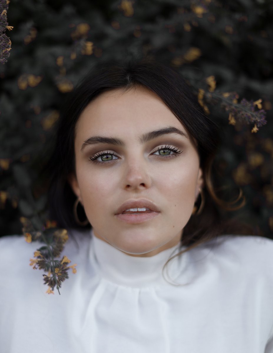 Anna Daley Young - Kavyar