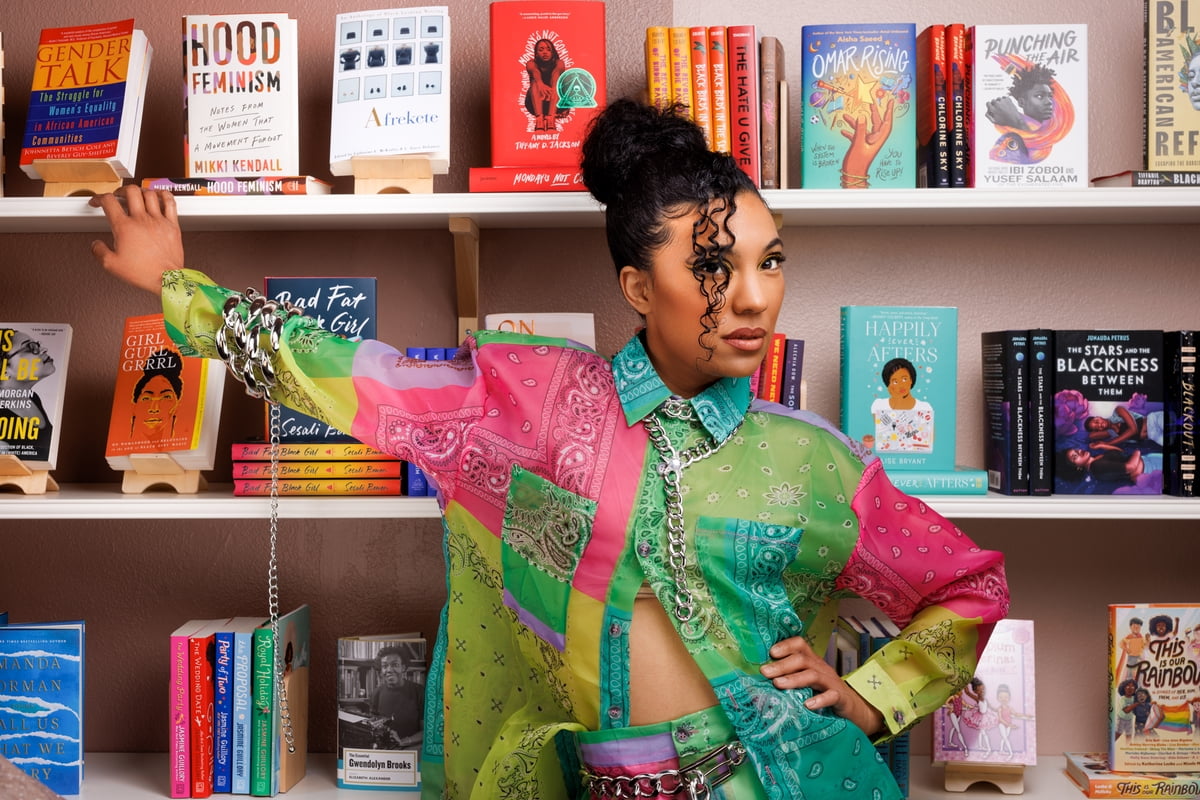 Photo by Gena Rynae - Kavyar