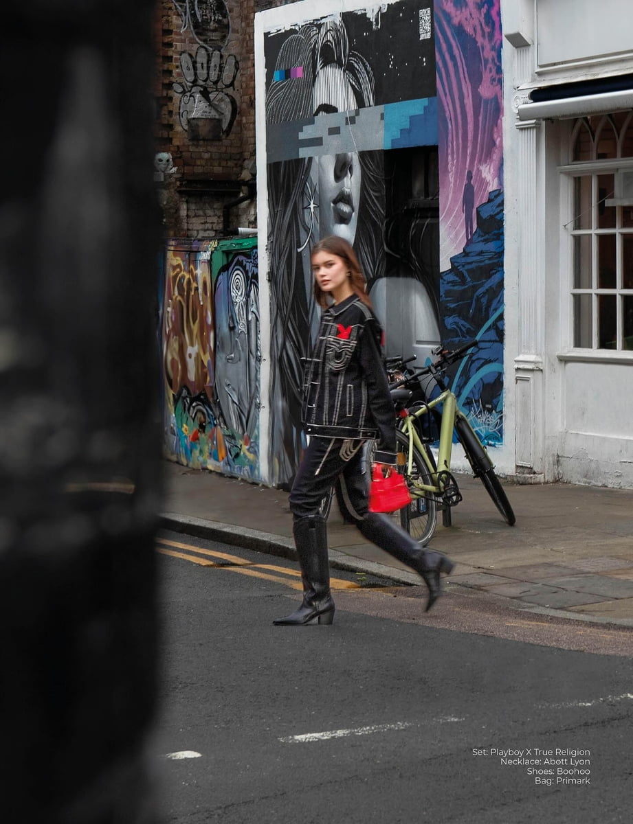 Photo by Allana & Hannah Style , Jade Boyce, Chaya Elisabeth - Kavyar