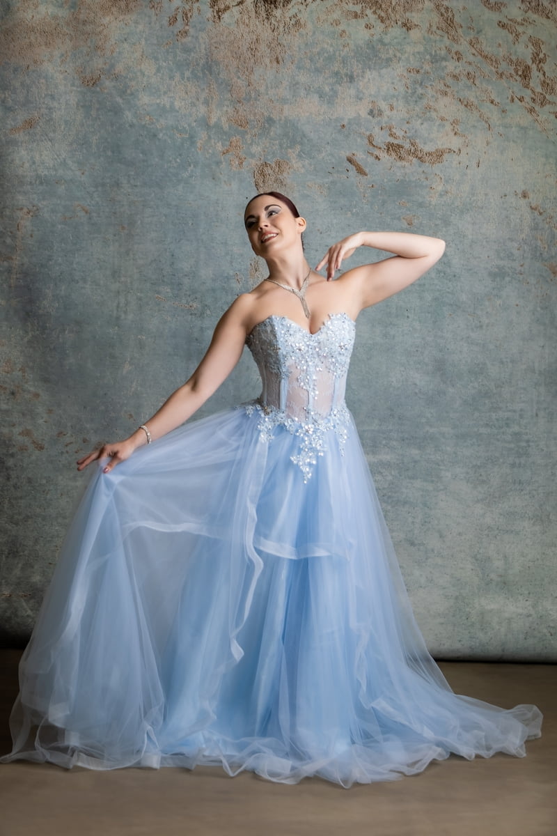 Photo by Ricardo C. Sandy, Jennifer Raelynn - Kavyar