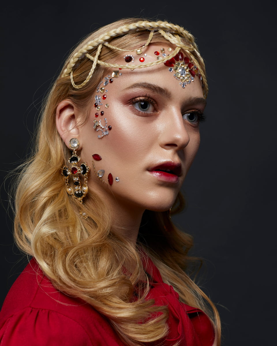 Photo by Caitlyn Casey, Justin Proctor, Ella Reichmuth, Kathryn ...