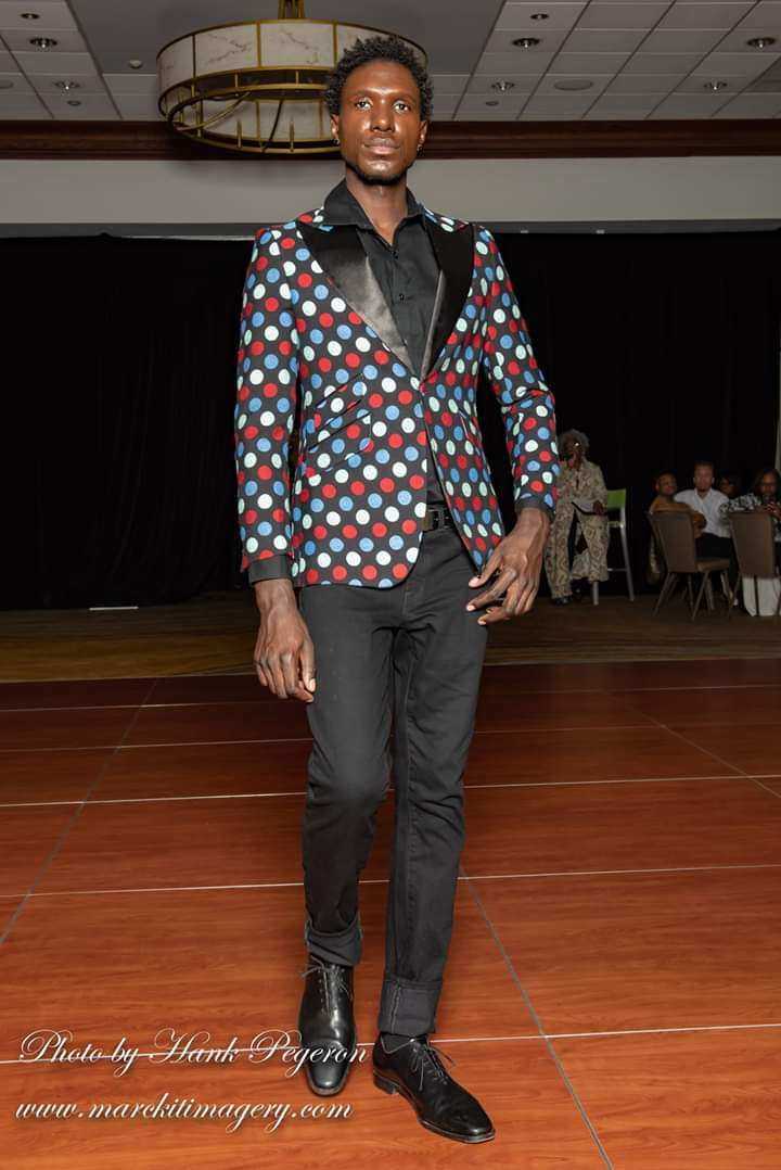 Photo by Robert Evans, Malcolm Staples, Hank Pegeron - Kavyar