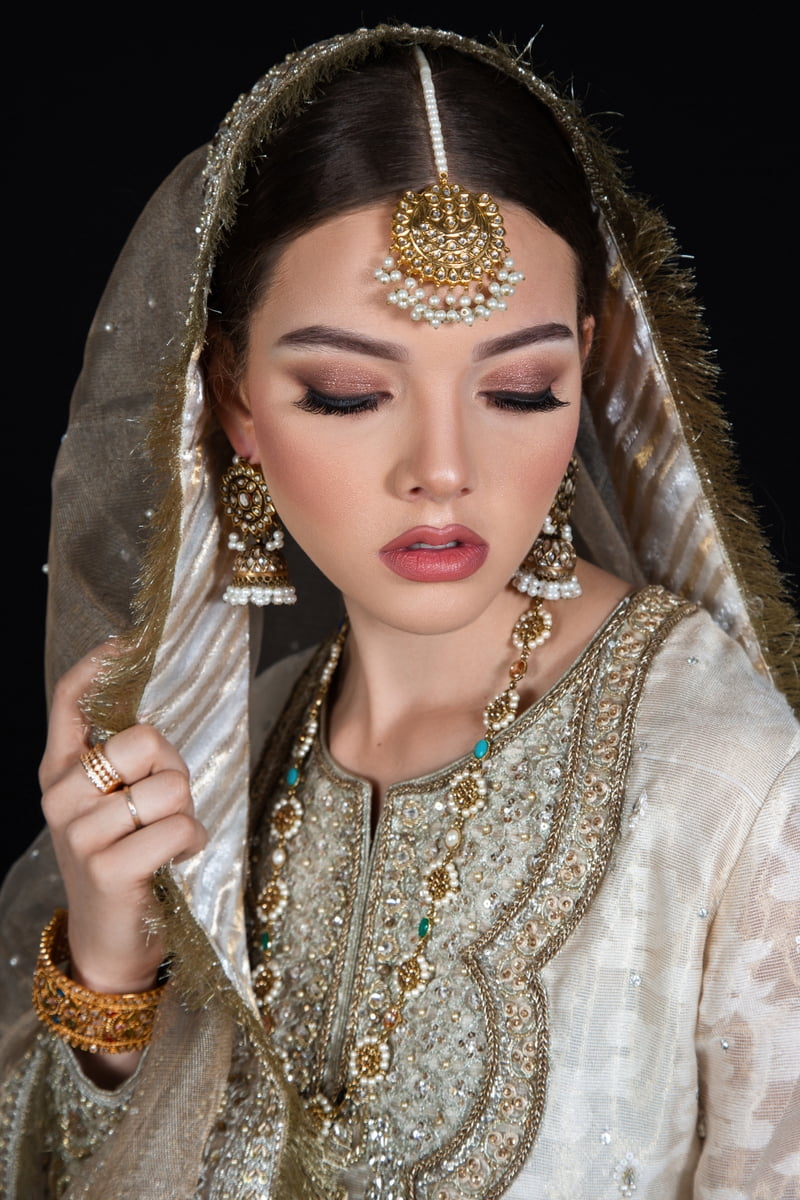 MoZee Photo Services - Kavyar