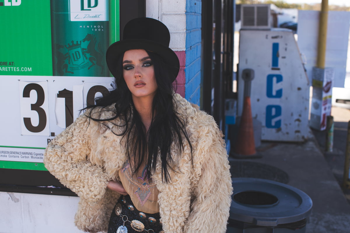 Photo by Ronna Holtz, Jessica Candage, Chad Crawford - Kavyar