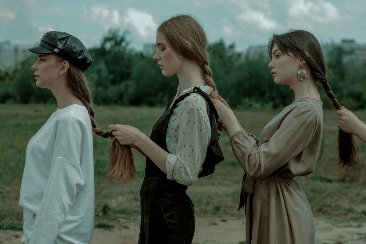 Photo by Diana Bagi, Katya Markova, Veronika Osipuk, Anna Mironova - Kavyar