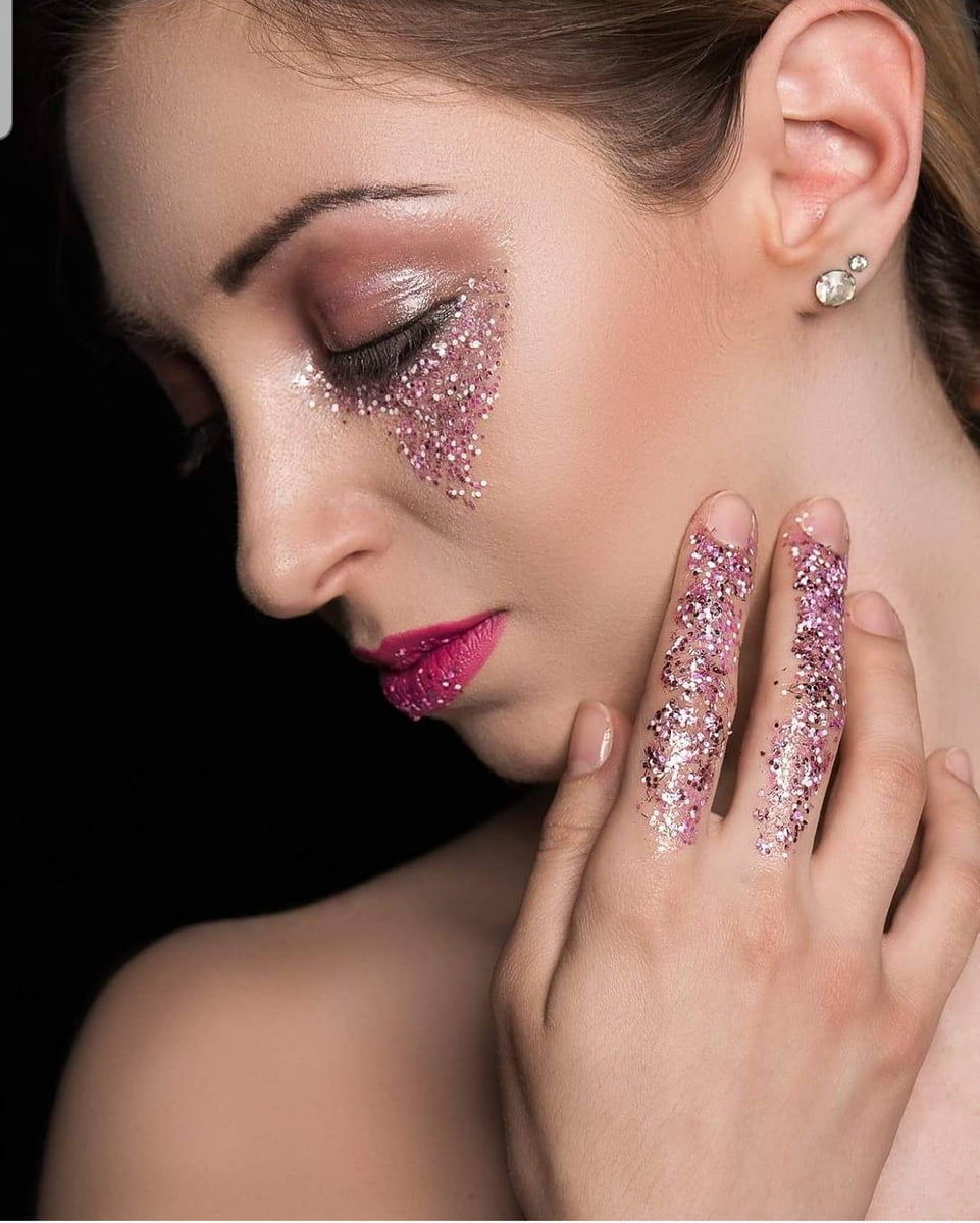 Photo by Sara Della Penna Mua, Cesare Colognesi, Teo Miscia, Domenico Lucchese, Martina Tosi ...