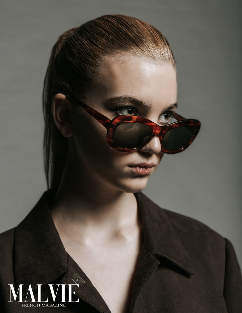 Hannah Clark - Kavyar