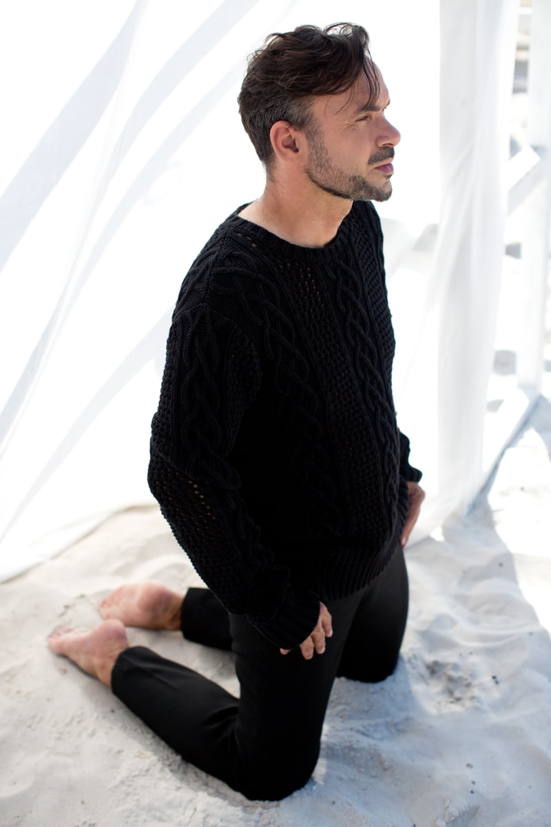 Photo by Dohnal Jindrich, Barbora Lipenská, Michal Skramusky - Kavyar