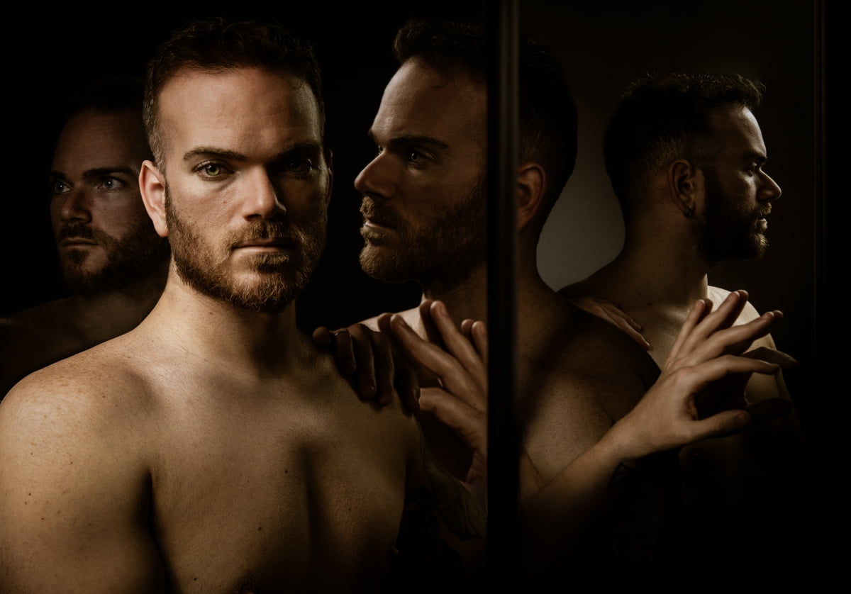 Chris Kyriakos - Kavyar