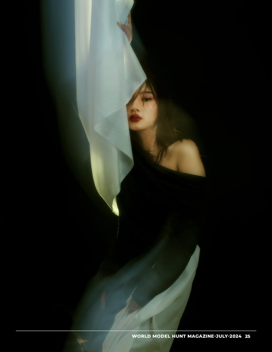 World Model Hunt Magazine - Accepting submissions on Kavyar