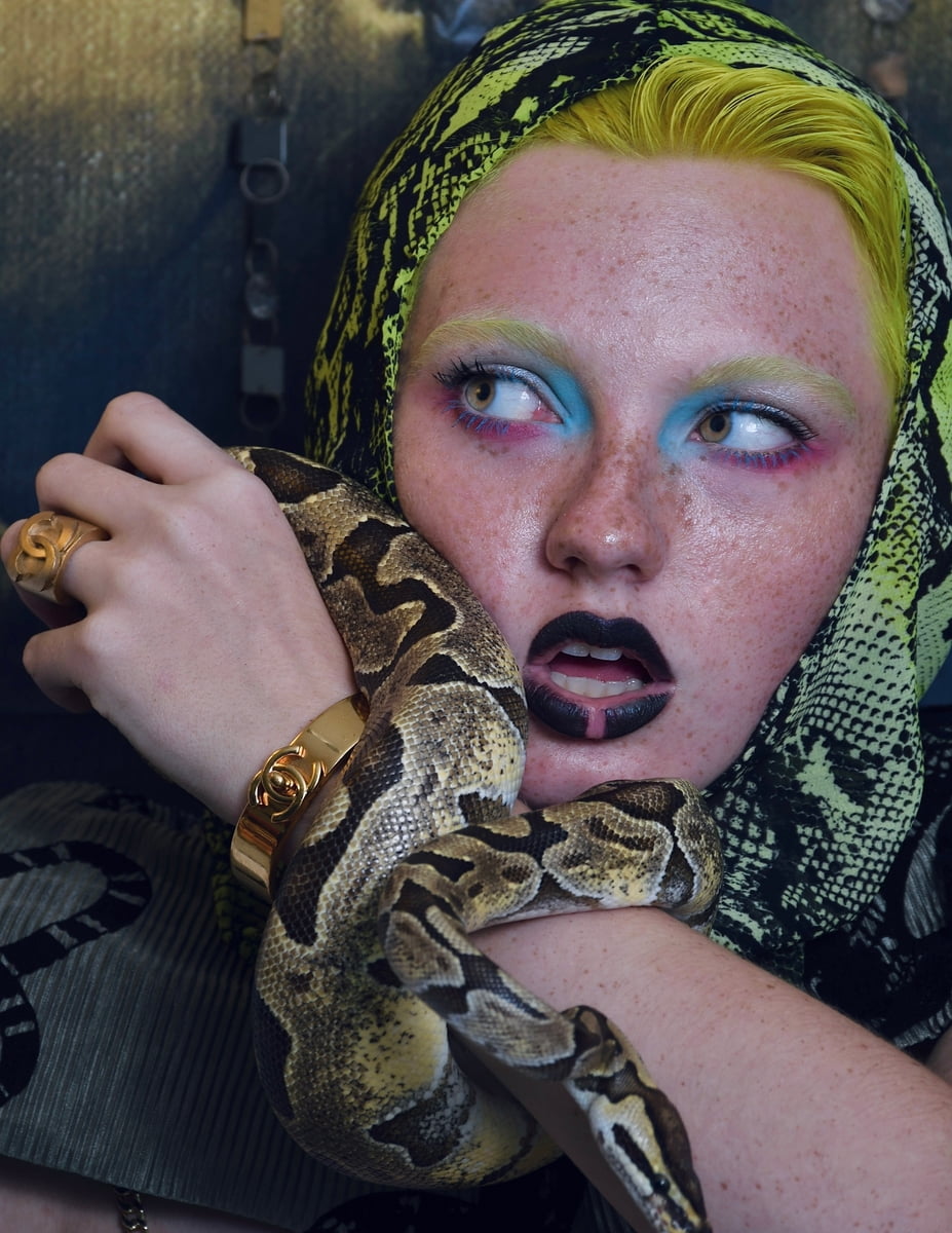 Kari Thompson - Kavyar