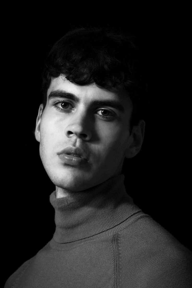 Photo by Javier Castellanos, Alan Román - Kavyar