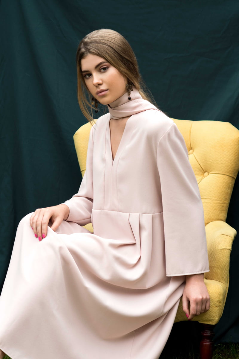 Photo by Cristiana Florea, Yulia Levkoeva, Paula Fay, Anastasia Casca ...