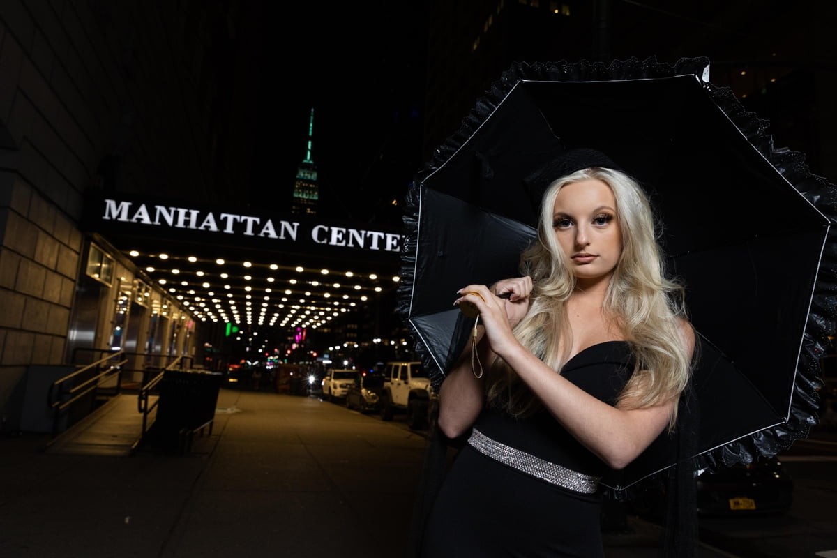 Photo by Alexandra Chastain, Brett Martelli - Kavyar