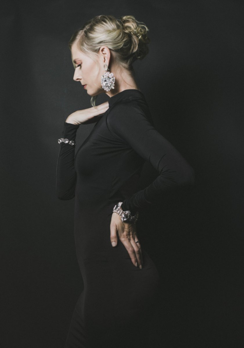 Photo by Gwendolyn Bates, Anna Vallefuoco, Makeupby_angelicavalle, KP ...