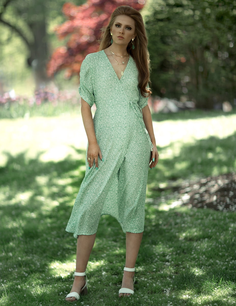 Photo by Adam Wesley, Vicki Morgenstern, Elizabeth Deese, Brittany Devane @Teamartistrep ...