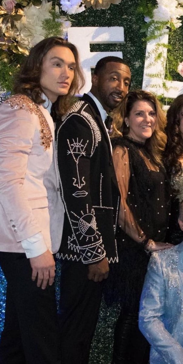 Photo by Tony Cardillo - Kavyar