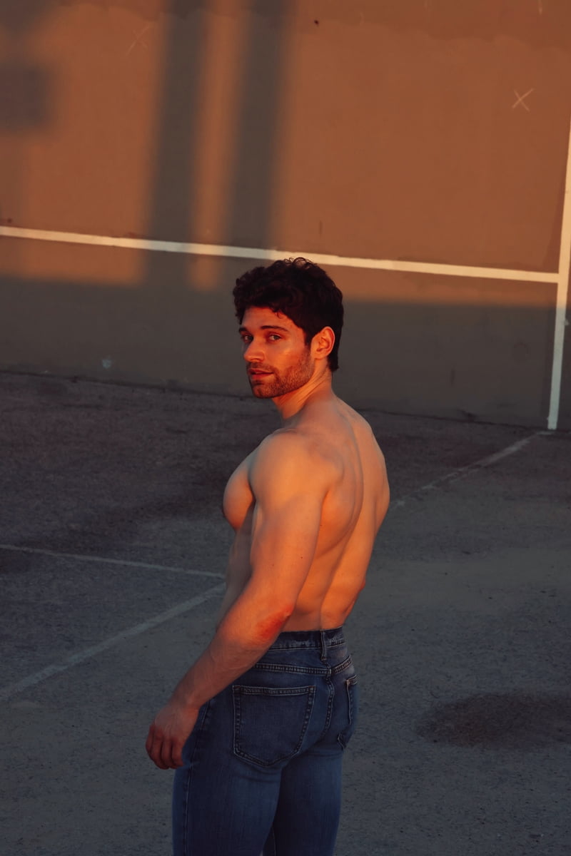 Anthony Michael - Kavyar