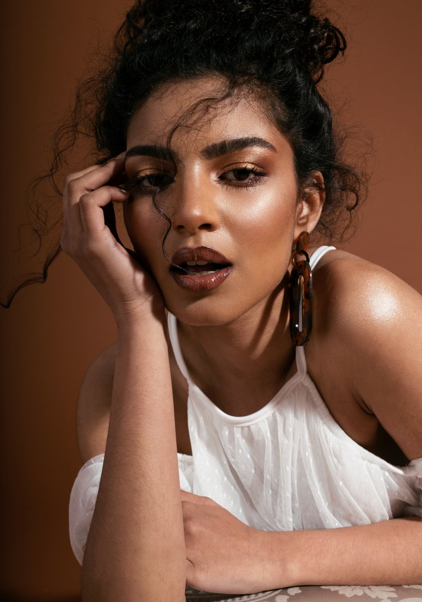 Photo by Karisma Ghirrdra, Ellie May Beesley, Shakila Mia, Shania Amar ...