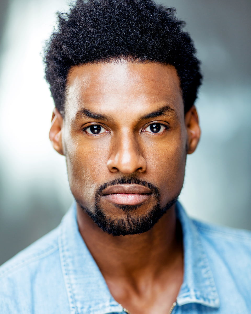 Gareth Bailey - Kavyar