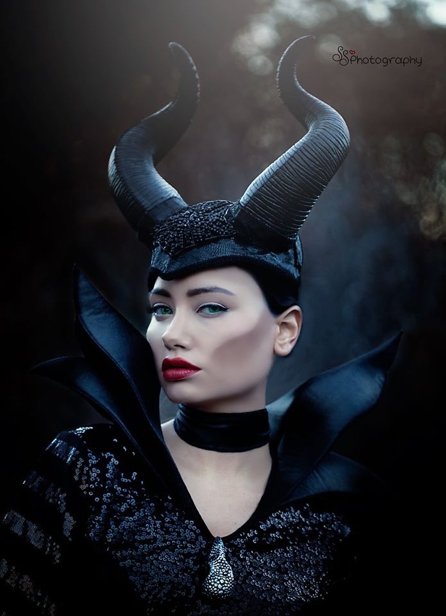 Photo by Andy Calero, Stacey Shipp, Michelle Lynette, Nigel Crow - Kavyar