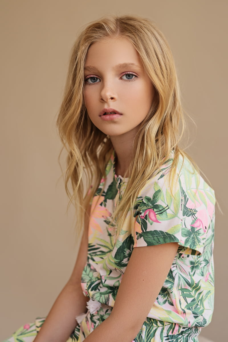 Juniormodels.n - Kavyar