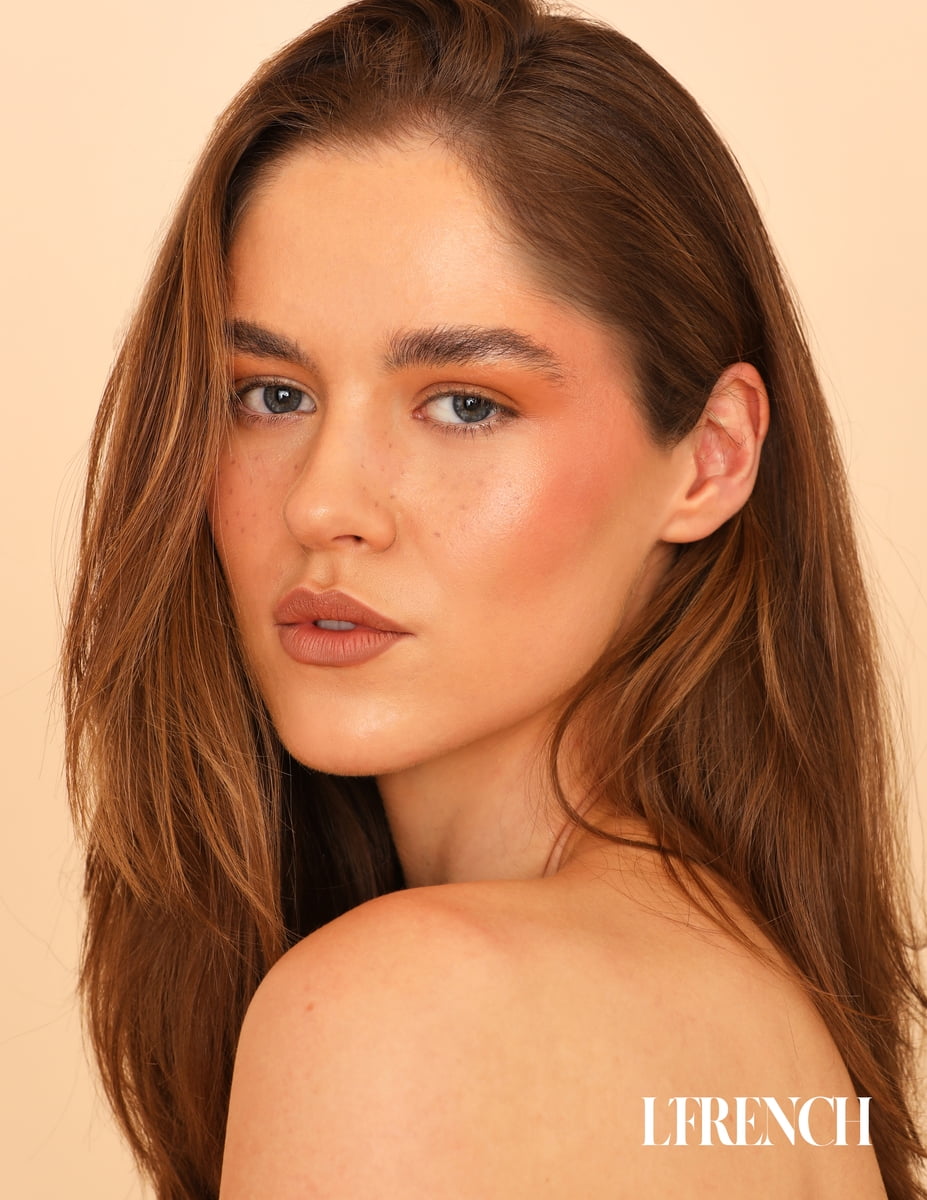 Grace Bowker - Kavyar