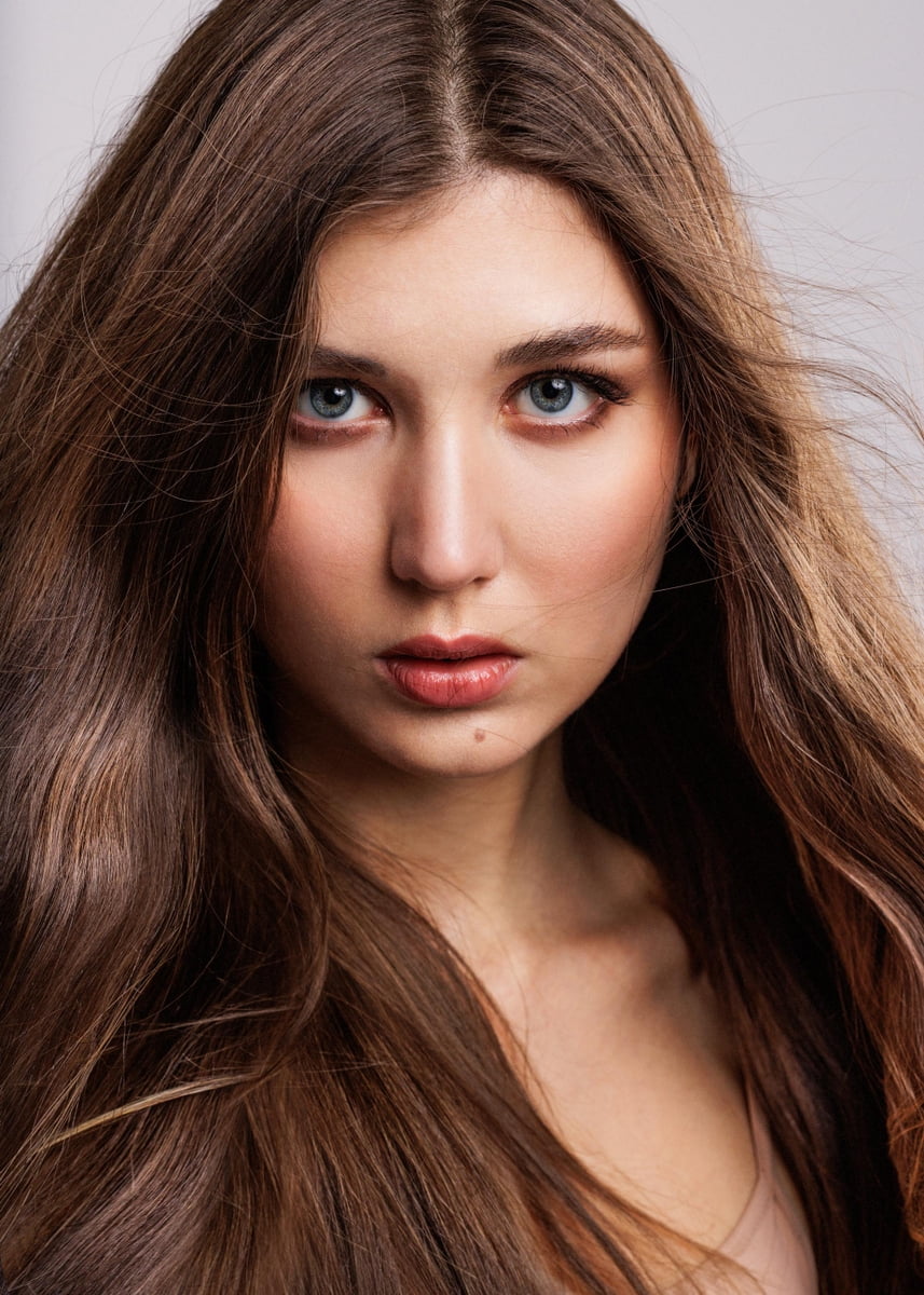 Photo by Angelika Bergerioux, Anya Kanyuka, Bella - Kavyar