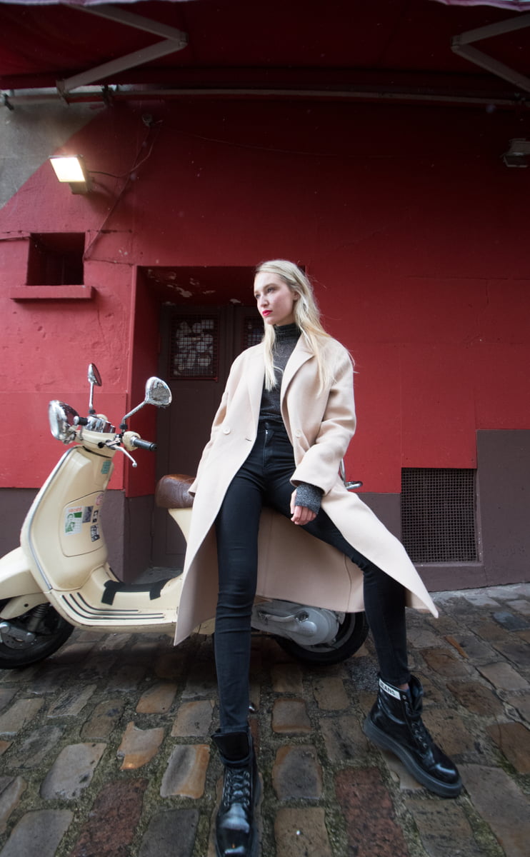 Photo by Kamil BENNIS, Alisa Volichenko - Kavyar